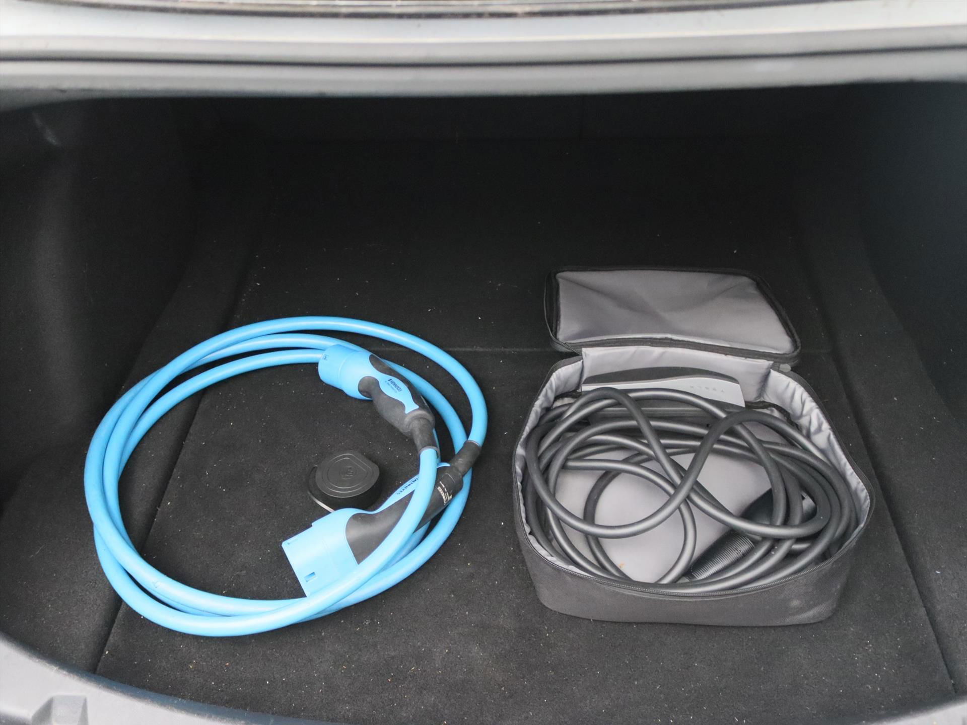 Tesla Model 3 - Jan Bogert